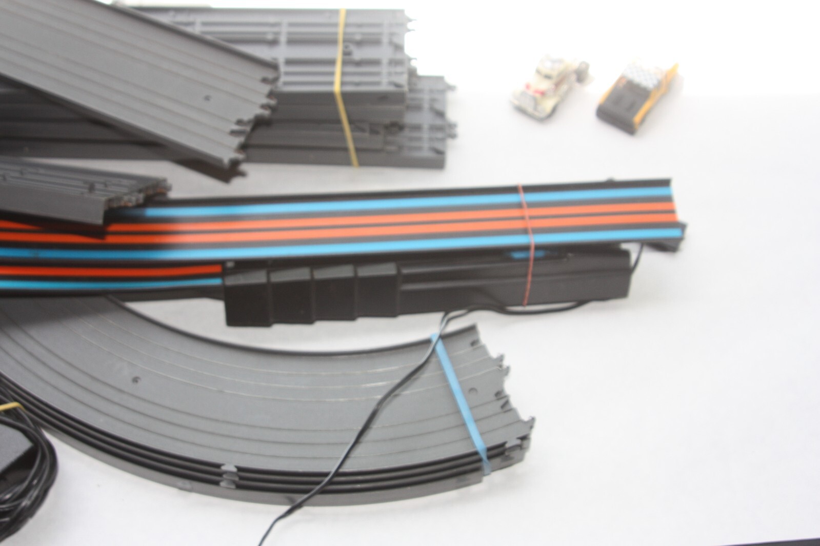 USED TYCO TCR Slotless Slot Car Total Control RACE SET 2 Vehicles! | eBay