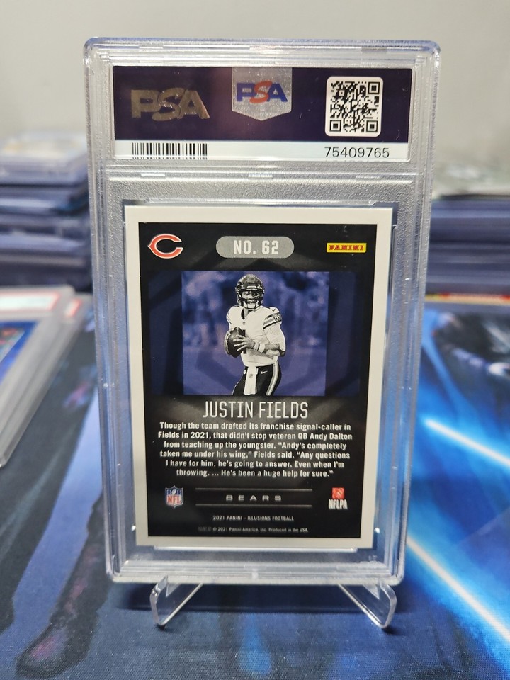 Justin Fields 2021 Illusions Trophy Collection Dots 62 RC Chicago Bears ...