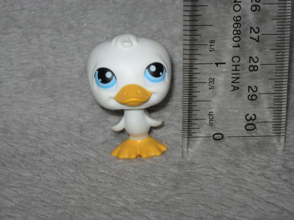 Hasbro Littlest Pet Shop LPS - #108 White Duck with Blue Eyes AF2307A0 ...