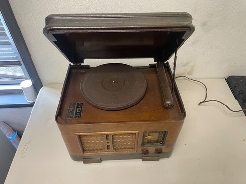 Vintage Sentinel Wooden Tube Radio Tabletop AM Receiver Untested | eBay