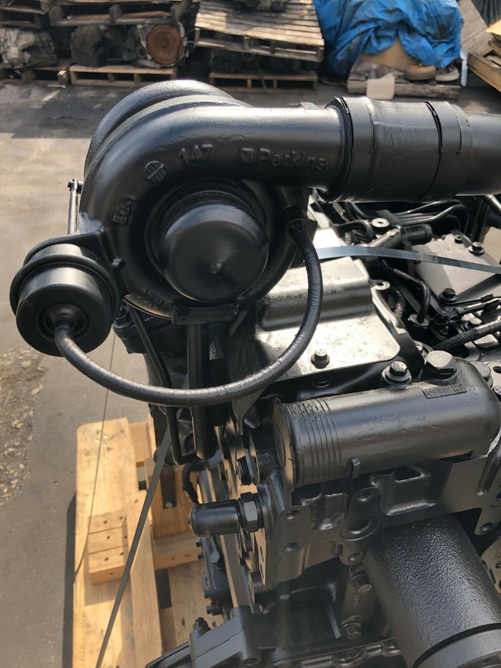 Brand New Perkins 1104C-44T or Cat 3054 engine Manitou, Sellick, JCB ...