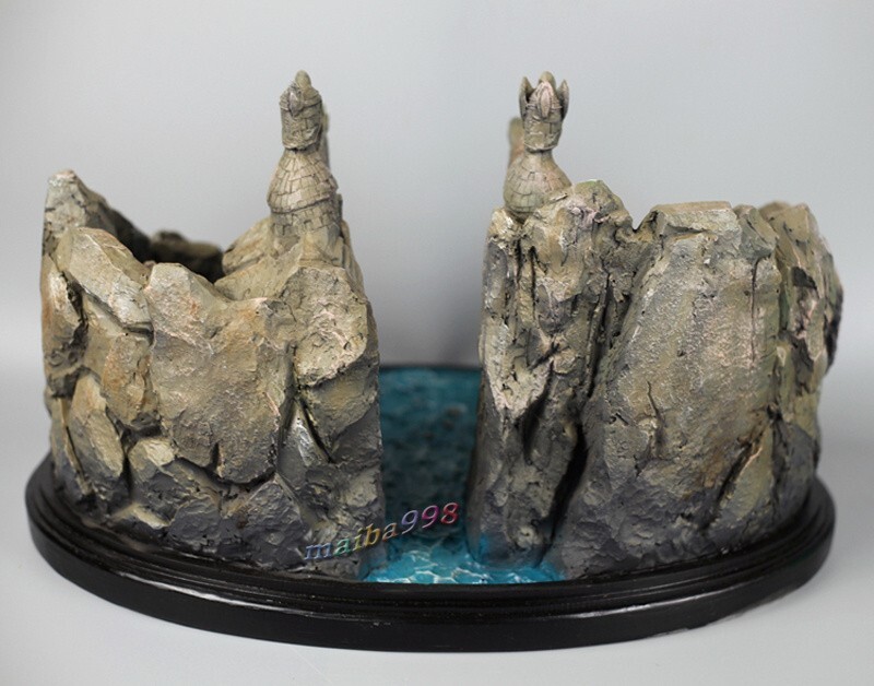 Gates of Argonath Gates of Gondor Statue Model The Lord of the Rings ...
