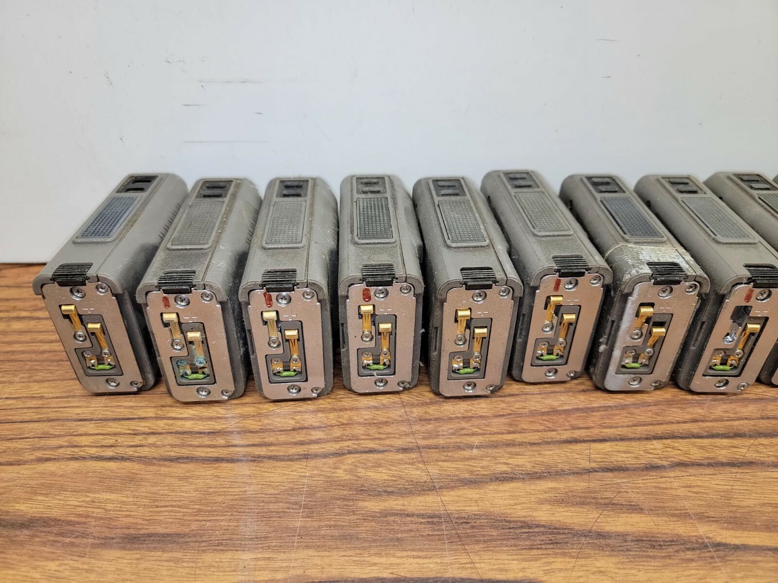 Lot of 14 Motorola HT600 Portable Radios H43SVU7160BN | eBay