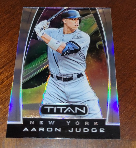 2019 Panini Titan Holo #10 Aaron Judge refractor | eBay