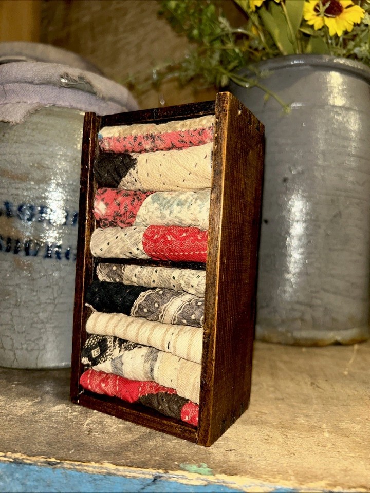 Old Wooden Box W/Dovetails Filled W/ Early Calico Quilt Scraps Reds ...