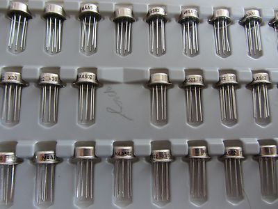 MAA502 Lot of 6 pcs HIGH-PERFORMANSE Op. Amp. TESLA uA709 Fairchild MIL ...