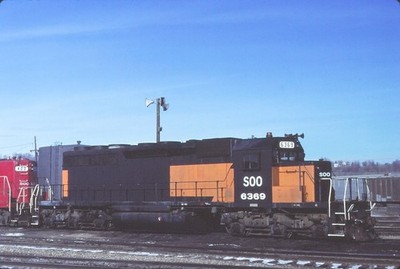 SOO LINE 6369 SD40-2 VERY CLEAN BANDIT! @ ST. PAUL, MN 1986 35MM SLIDE ...