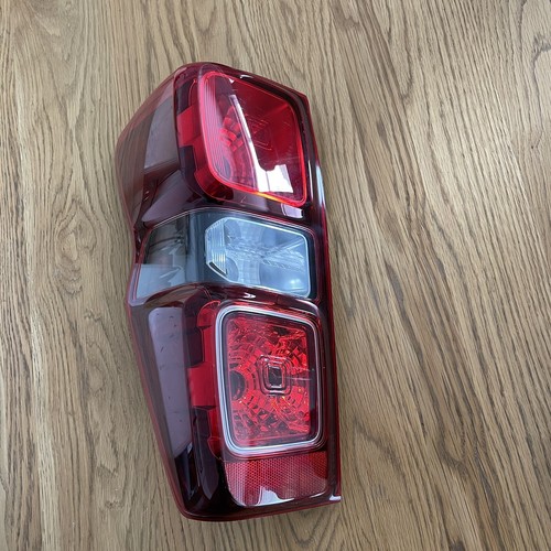 Genuine Isuzu D Max Left Rear Light Unit NSR Passenger Side D Max 2021 ...