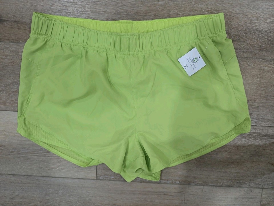 Athletic Works Women's Camo/Neon Yellow DriWorks Core Shorts in size ...