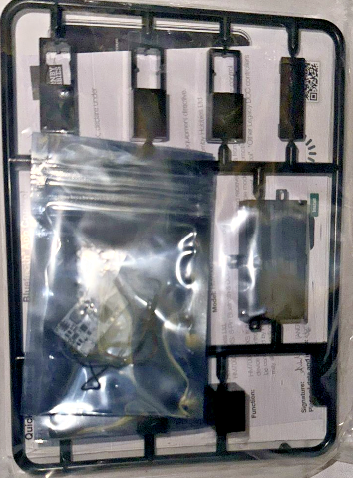 Hornby R7336 HM7000-8TXS 8 Pin Bluetooth & DCC Sound Decoder 8-pin 00 ...