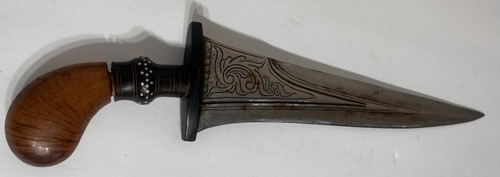 Antique Moro Punyal / Punal Gunong double edged Dagger 10” Blade | eBay