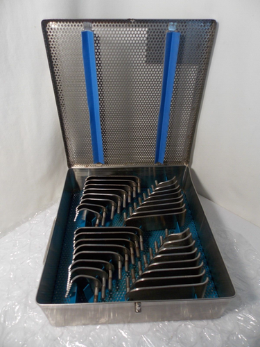 V.Mueller Collis Retractor Blades NL 9195-001 (LAM-1550) | eBay