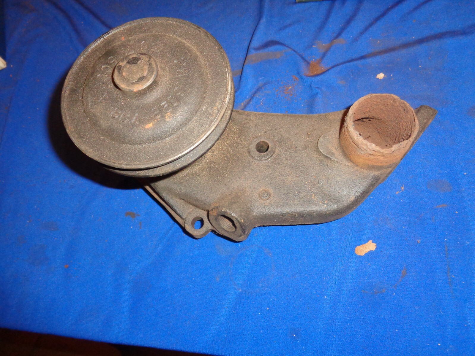 8BA-8503-B FORD FLATHEAD WATER PUMP | eBay