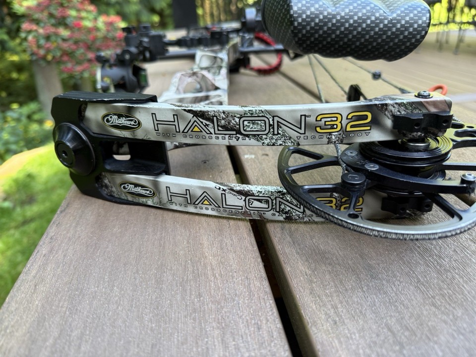 Mathews Halon 32-7 RH, 70# 28”, 5 Pin Trophy Ridge Vertical Sight, QAD ...