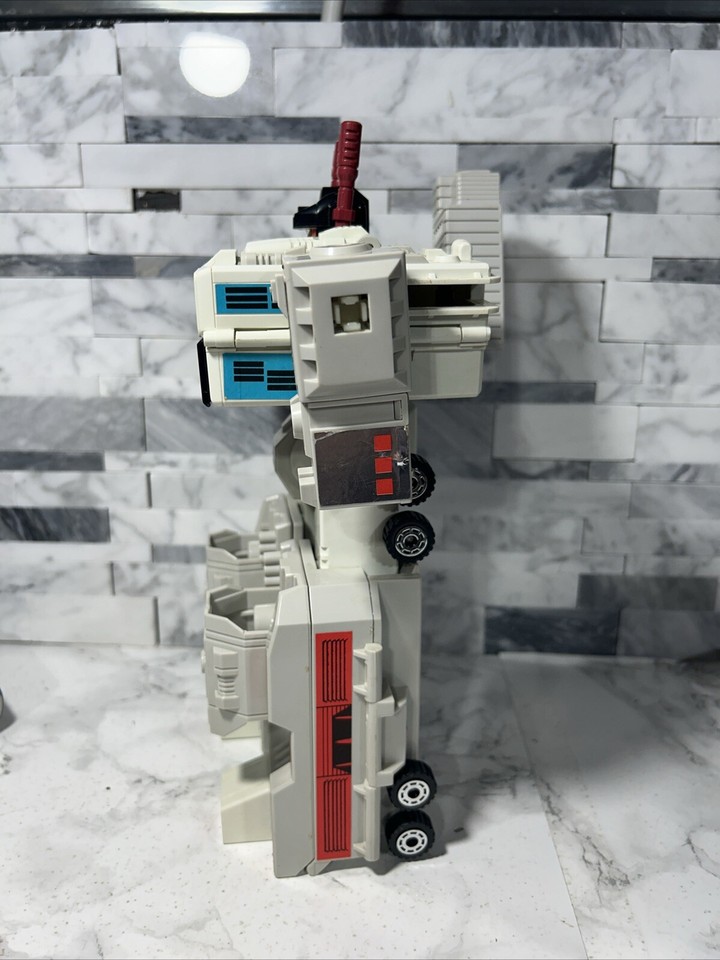 Vintage G1 Original Transformers METROPLEX Autobot City Hasbro 1985 ...