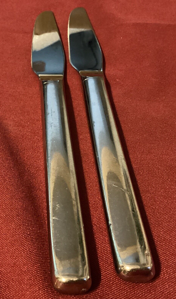 VECTRA Oneida Heirloom LTD Stainless 2 Dinner Knives USA Flatware 9 1/2 ...