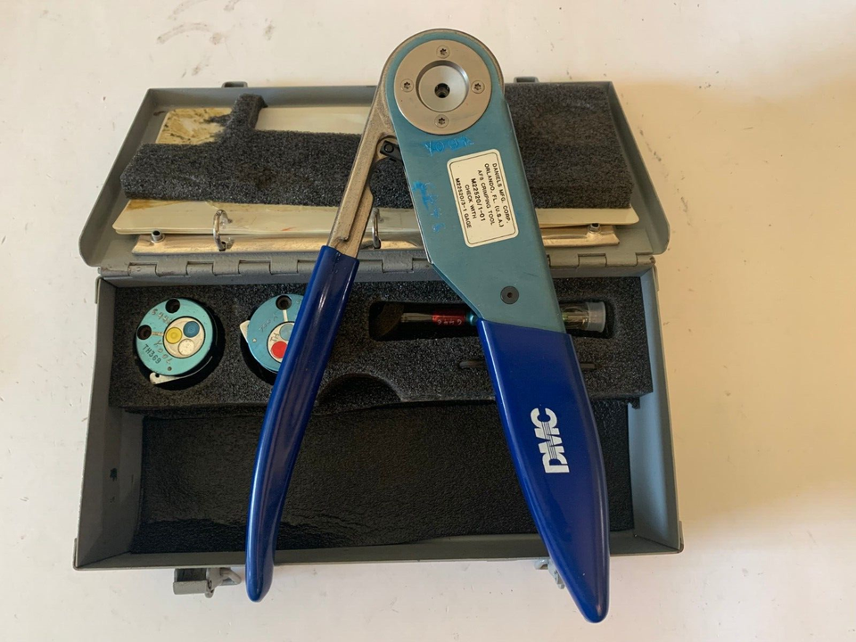 DMC Daniels M83507/11-01 Tool Kit For MIL C 22520/1 Crimping Tool W/ 3 ...