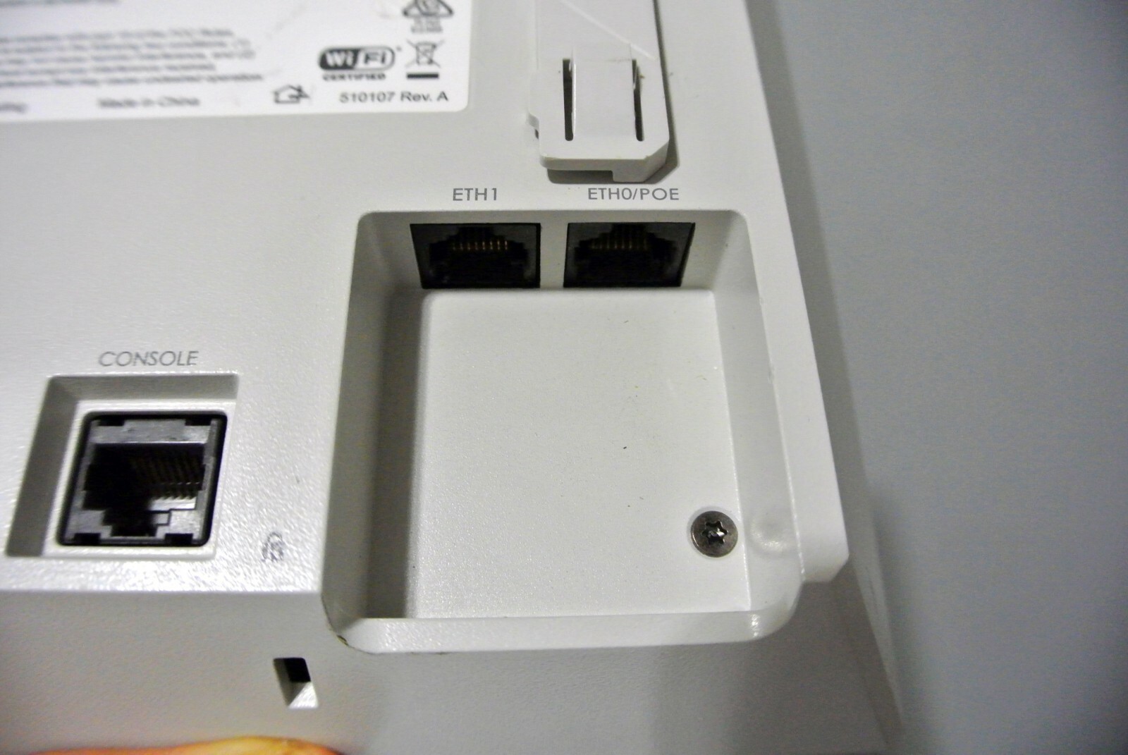 Aerohive Networks AP250 WAP Indoor Wireless Access Point (No Mounting ...