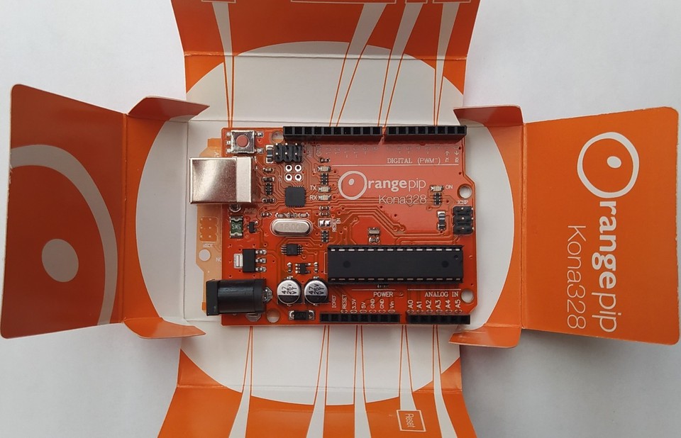 BBC Microbit v1, CODEBUG, Orangepip KONA328 (Arduino UNO) , MicroPython ...