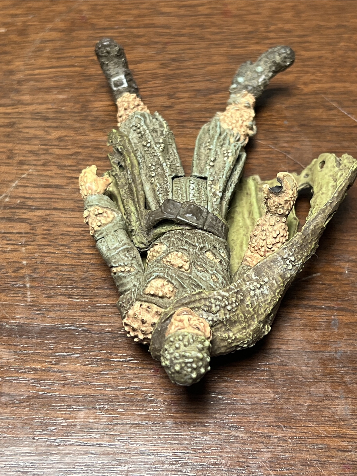 Pirates of the Caribbean Secrets Of The Deep Deluxe Koleniko Figure | eBay