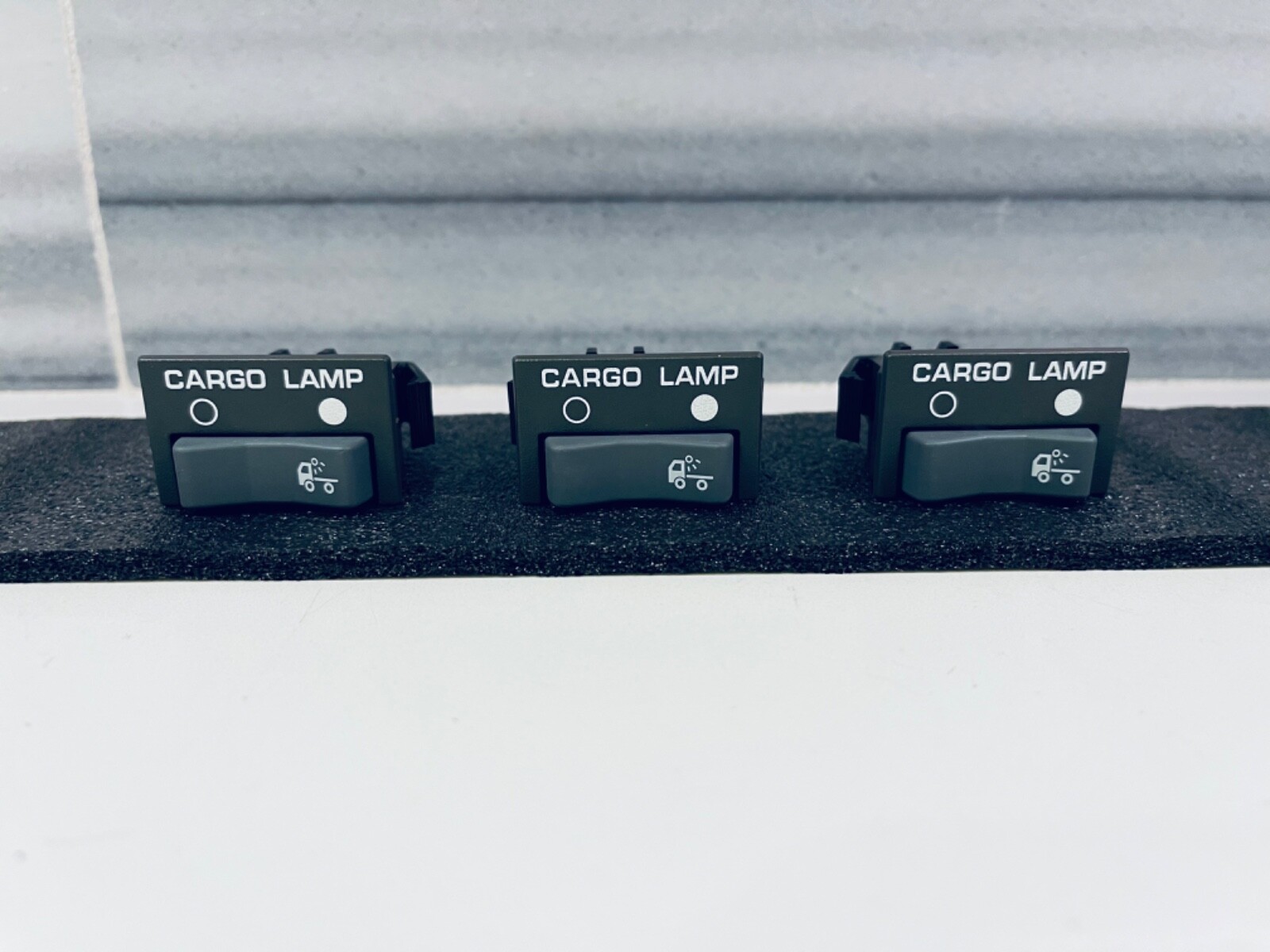 1988-1994 Chevy GMC C1500 C2500 Sport Truck Cargo Lamp Light Switch 454 ...