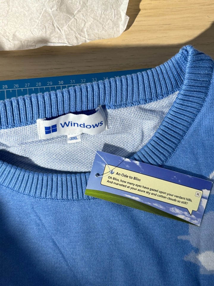 Microsoft Christmas Holiday Jumper 2023 - Windows XP Bliss Ugly Sweater ...