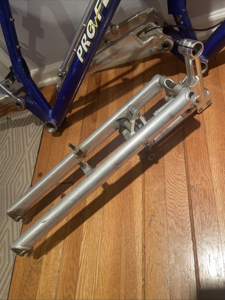Pro Flex 855 Full Suspension Frames With Girvin Fork And Stratos Rear ...