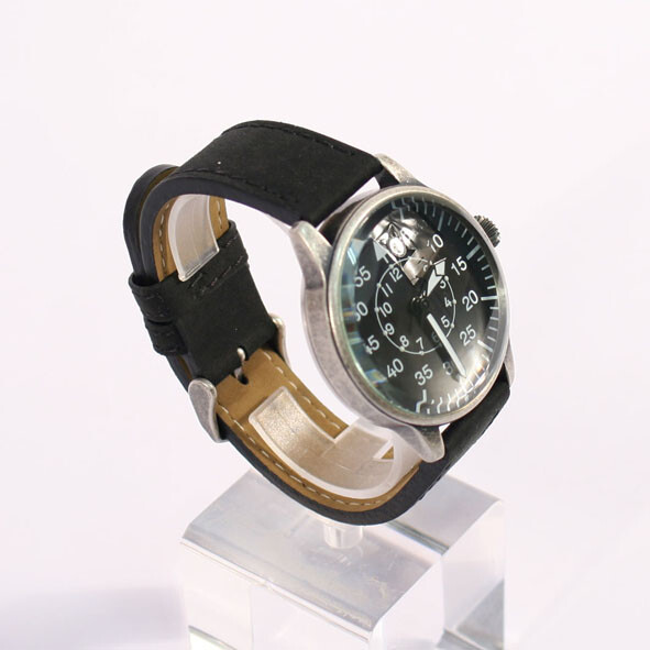 Replica German Pilots Watch Vintage WW2 Style with Black Face NAV336 ...
