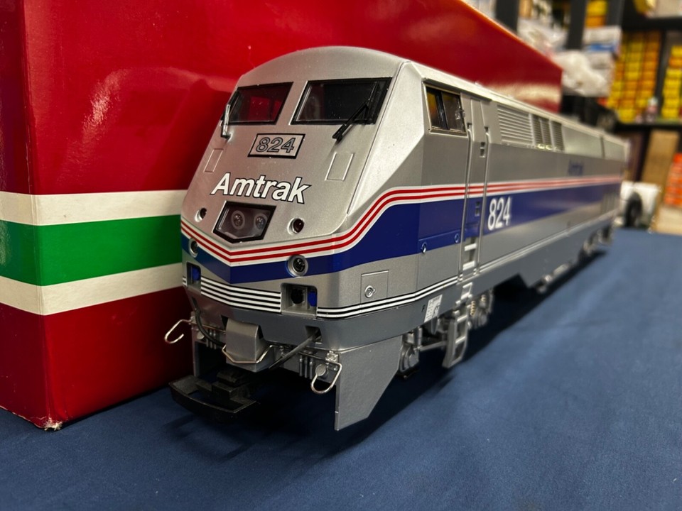 LGB Amtrak (Phase IV) #824 P42 Genesis Diesel Engine 21490 | eBay