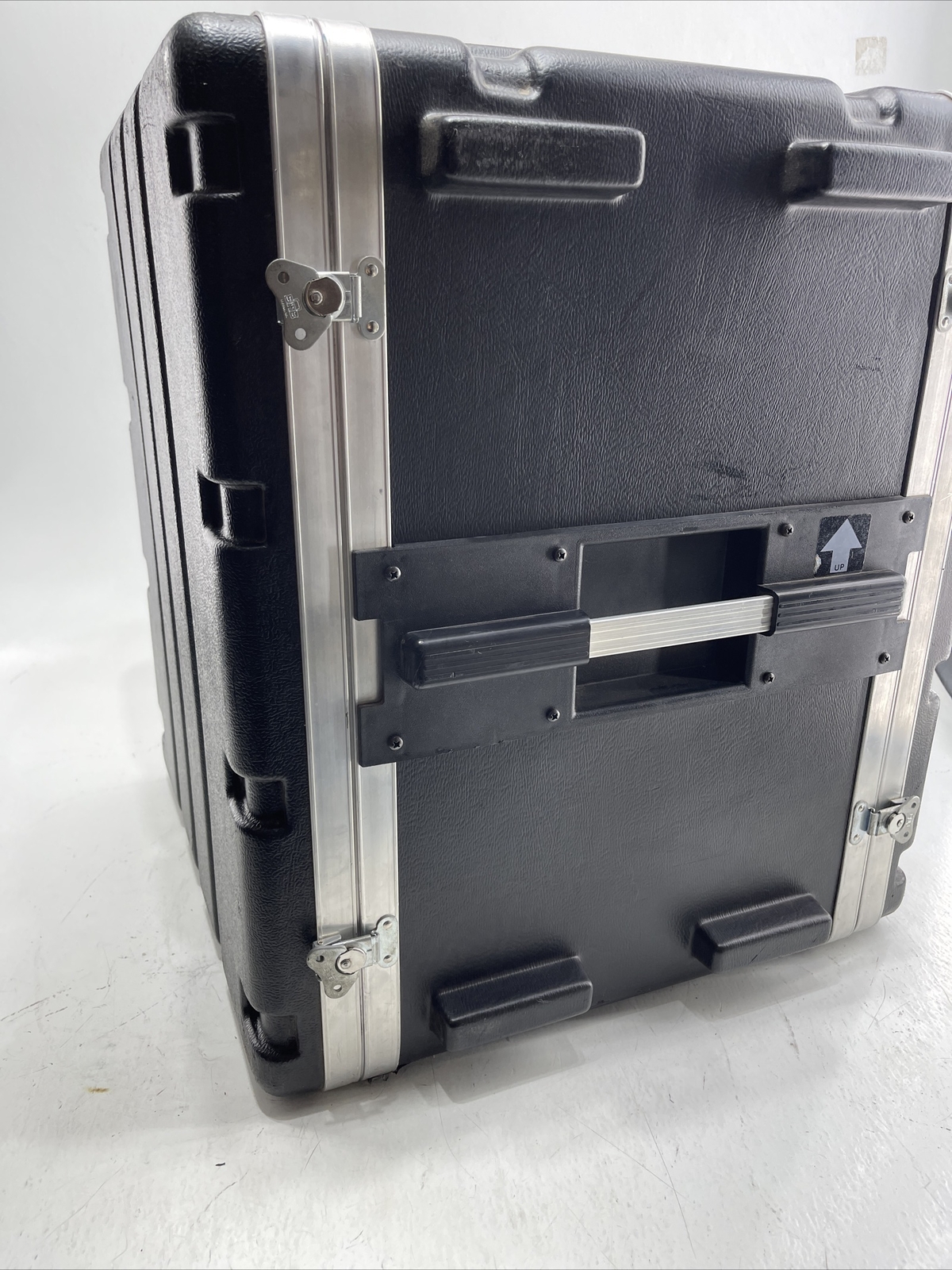 Vintage Stage Accessory: SKB Model 19-12U 12-Space Rack Case & Mounting ...