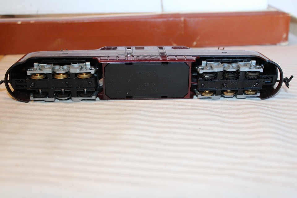 HO Scale Tyco, GG-1 Electric Locomotive, Pennsylvania, #4173 Tuscan Red ...