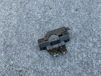 BMW E60 545 550 M5 528 530 535 (04-10) TRUNK LATCH LOCK OEM 7840617 | eBay