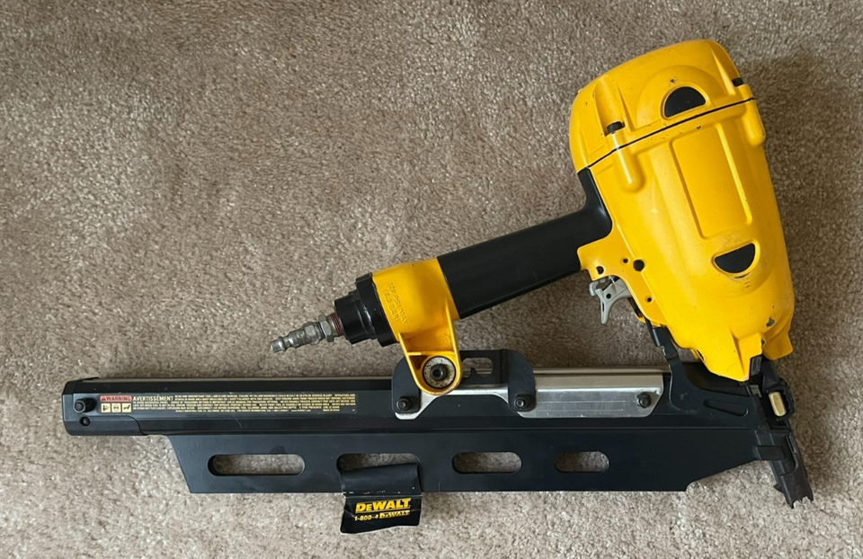 Dewalt D51844 Air Full Round Head Framing Nailer Refurbish tested works ...