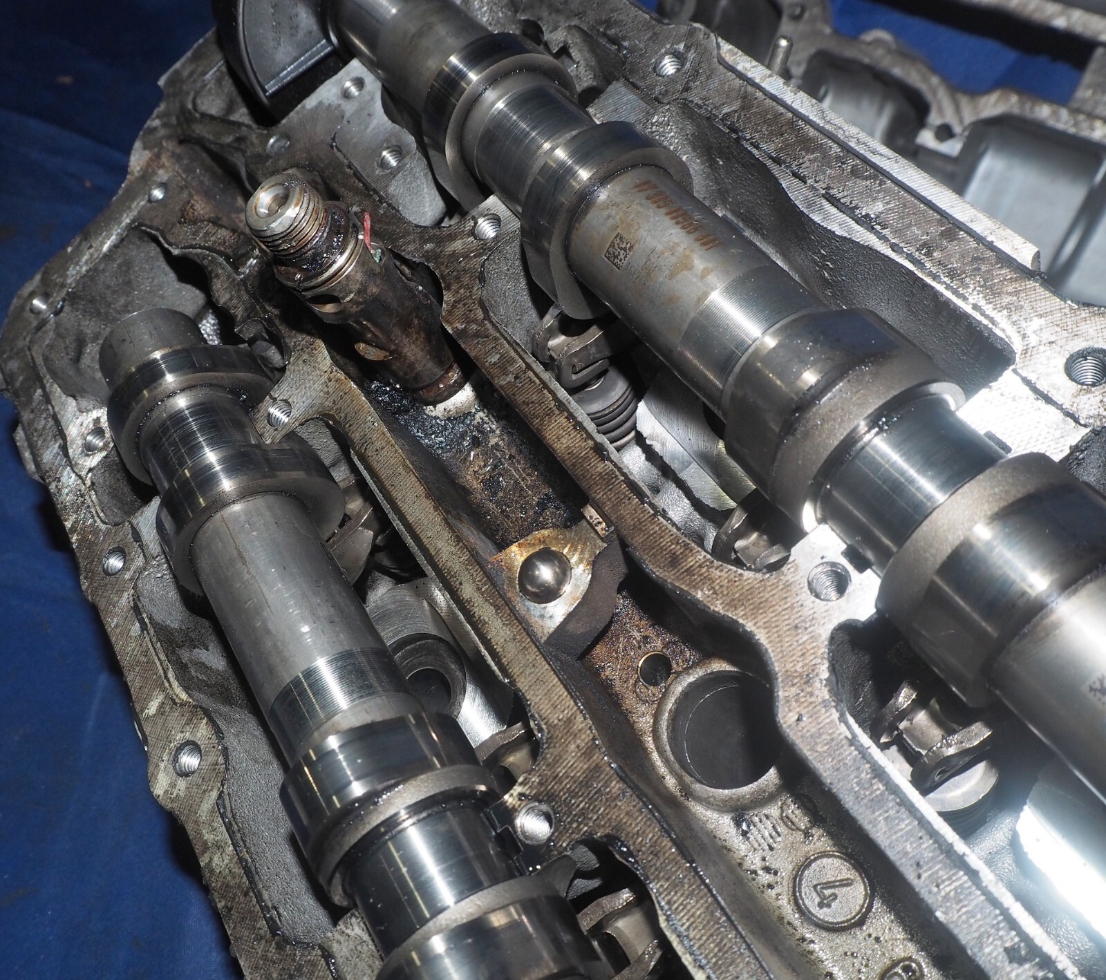 2007-2021 Sprinter 2500 3500 3.0L OM642 Diesel Right Engine Cylinder ...