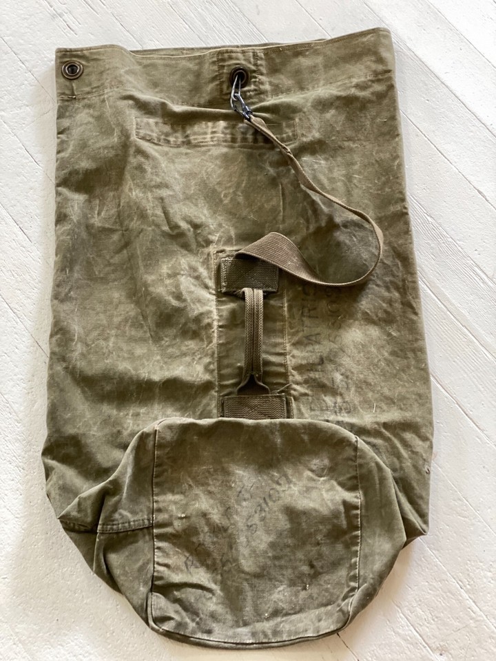 Vintage US Military Issue Top Load Canvas Duffle Bag Richard Kilpatrick ...