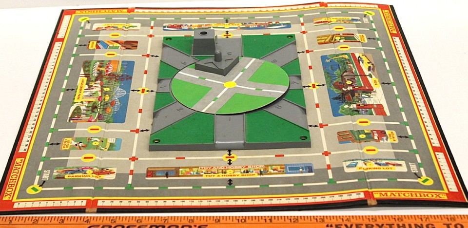 Vintage 1968 Matchbox Traffic Game w/ Gameboard Traffic Signal Cards ...