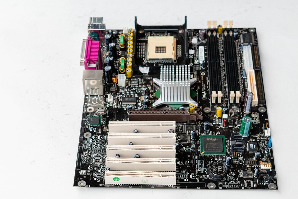 Intel D875PBZ C26680-205 Socket 478 875P Motherboard ATX AGP 8x Windows ...