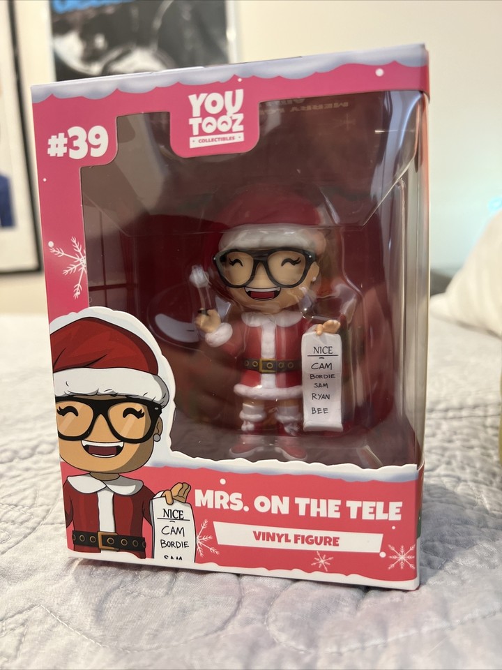 Toby On The Tele YouTooz (Christmas Edition) | eBay