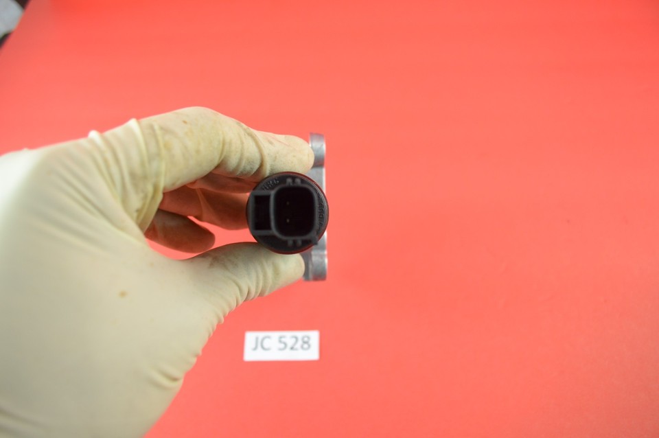 JC528 VOLVO S60 C70 V70 S80 CVVT SOLENOID EXHAUST CAMSHAFT VALVE TURBO ...