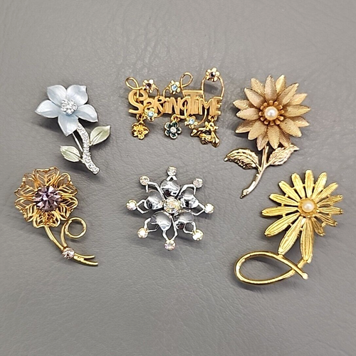 Flower Brooch Lot of 6 Vtg Rhinestone Springtime Garden Enamel Stem KC ...
