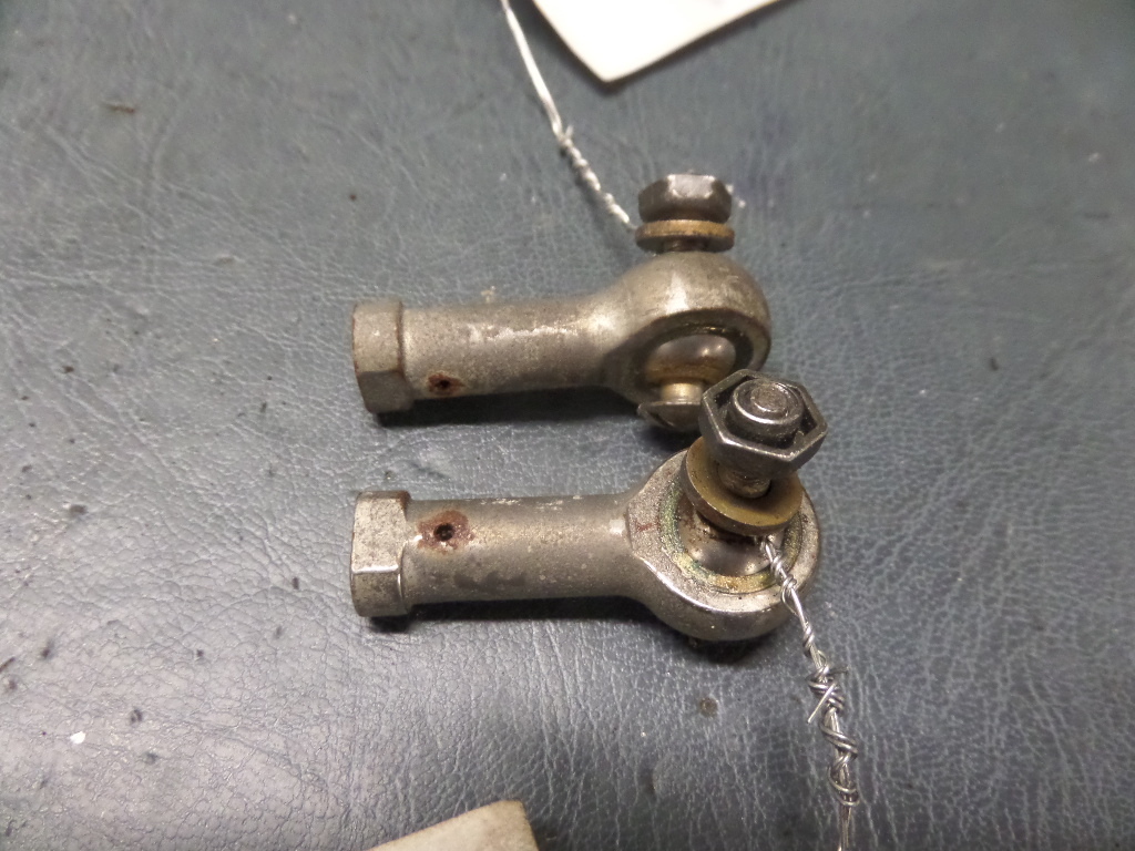 BEECHCRAFT B55 BARON AIRCRAFT AVIATION ENGINE PROP CONTROL CABLE ENDS ...