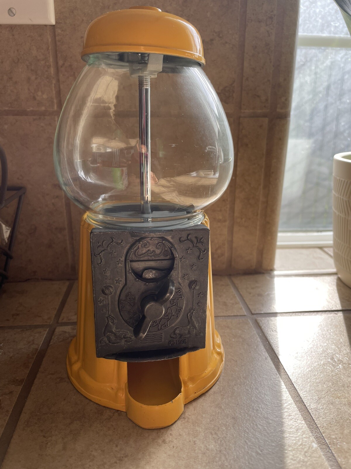 Vintage Yellow Gumball Machine 9” with Glass Globe Made In TAIWAN | eBay