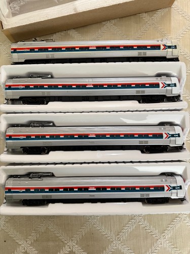 HO SCALE BACHMANN METROLINER DUMMY CARS | eBay