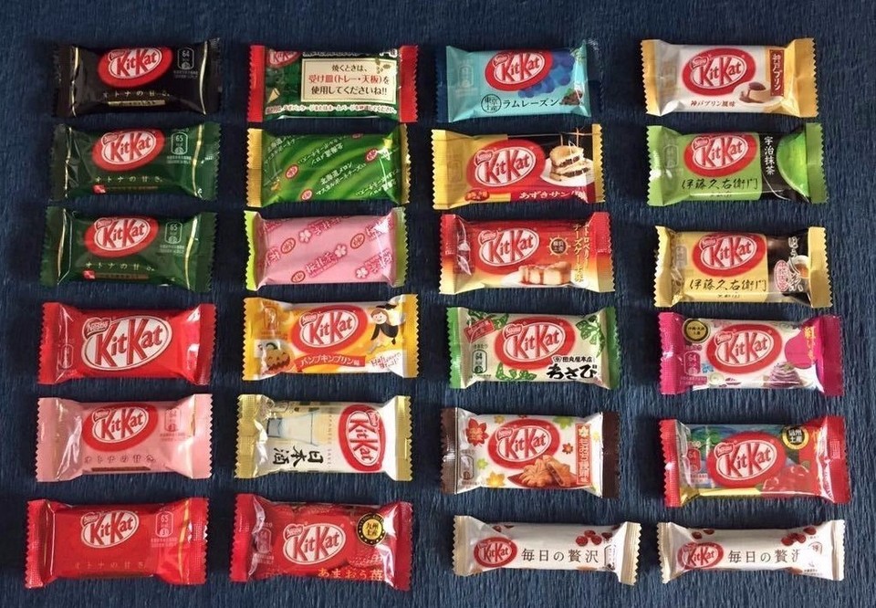 24pc (24 flavors) Japanese KITKAT Christmas Bag Gift Set - Kit Kats ...