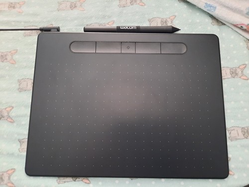 Wacom Intuos Bluetooth Graphic Tablet - Black 753218986832| eBay