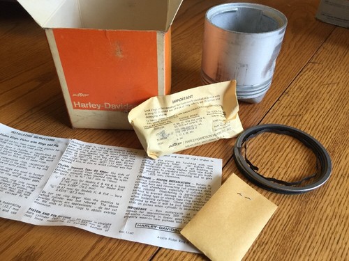 Vintage AMF HARLEY-DAVIDSON Box, New PISTON & RINGS ASSEMBLY 22257-70 ...