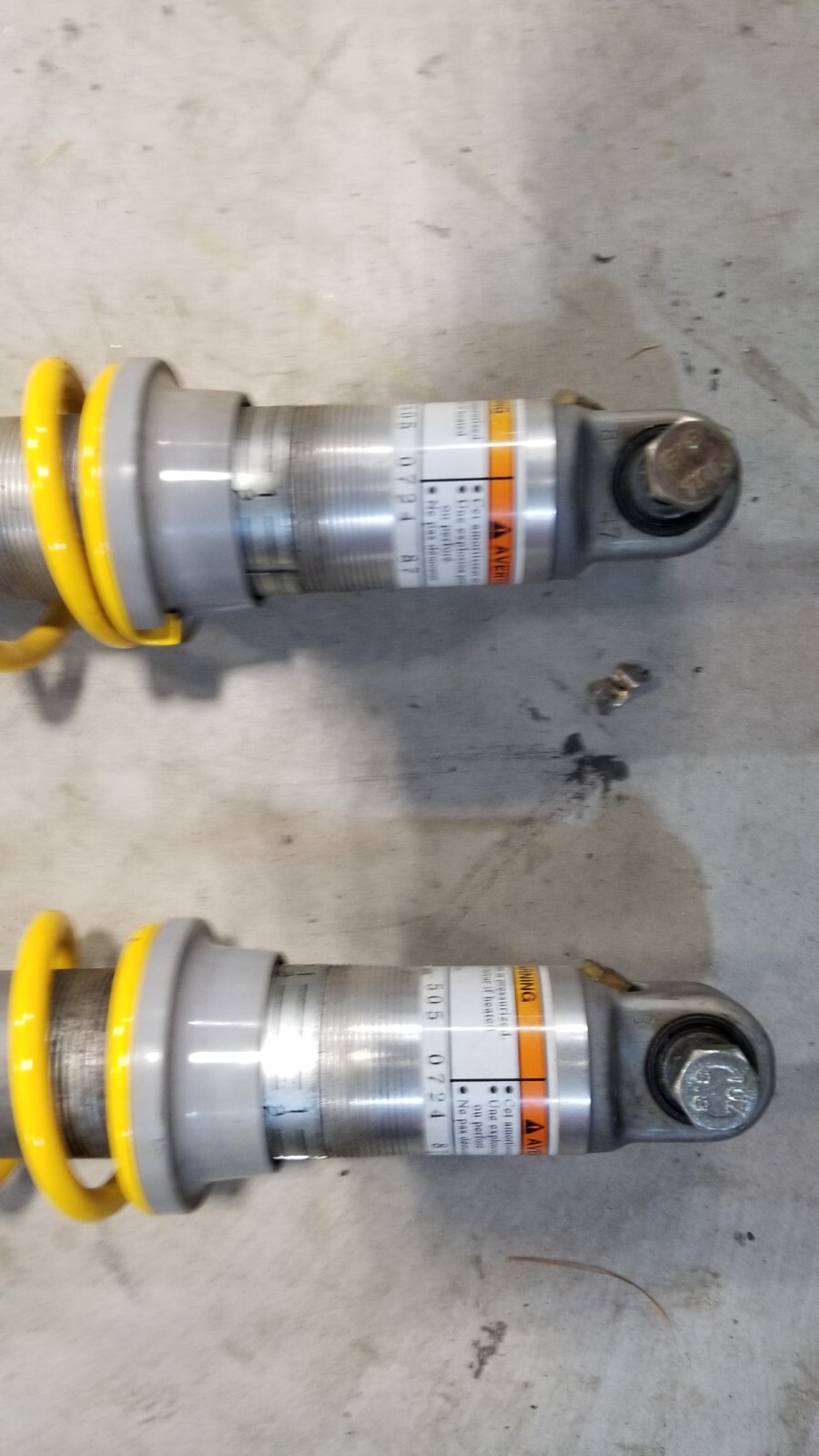 Skidoo HPG X Front Ski Shocks Spring 800r XS XP 600 Etec Clicker Doo ...