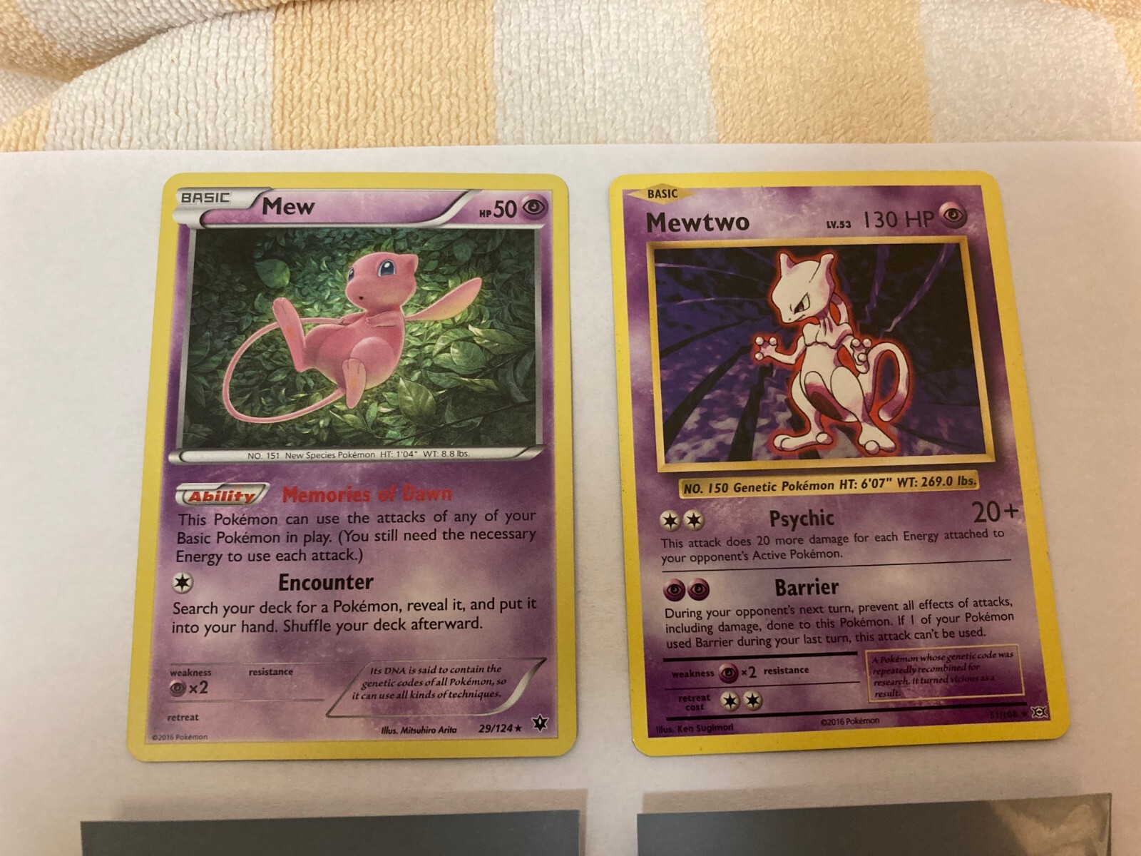 2016 Pokemon Mew Basic Card #29/124 & 2016 Pokemon Mewtwo Basic #51/108 ...