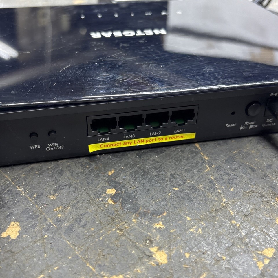 NETGEAR Wireless Desktop Access Point WAC104 AC1200 + AC Adapter | eBay