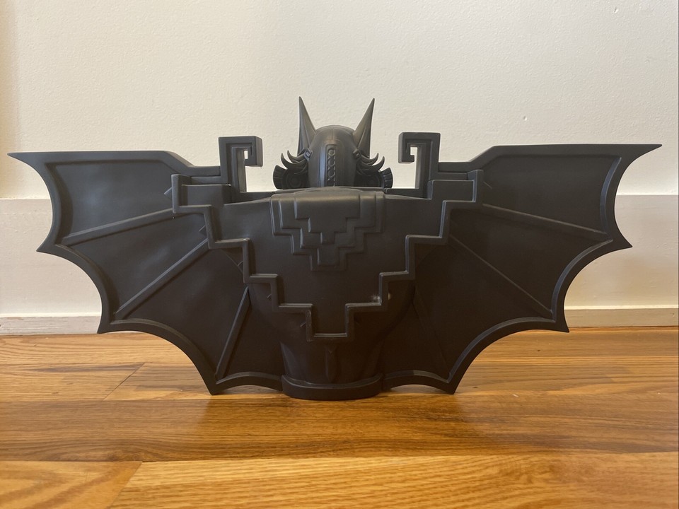 Unruly Industries Urban Aztec Batman Made By Side Show Inc. | eBay